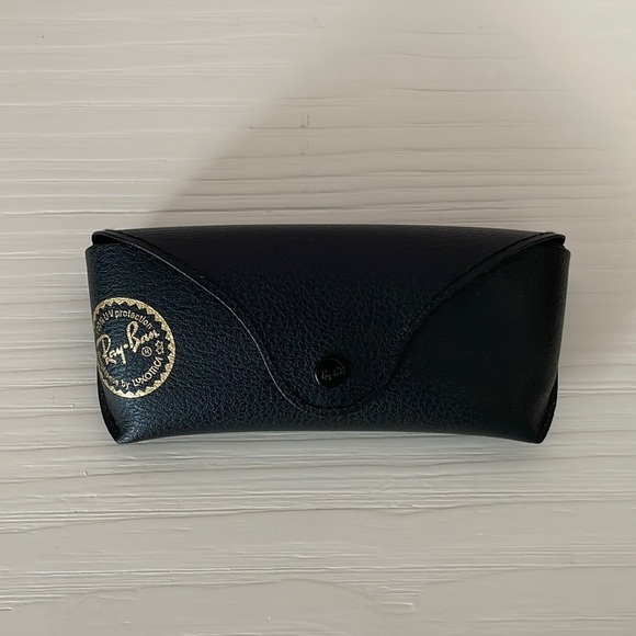 Ray-Ban | Accessories | 525 Rayban Sunglass Case | Poshmark